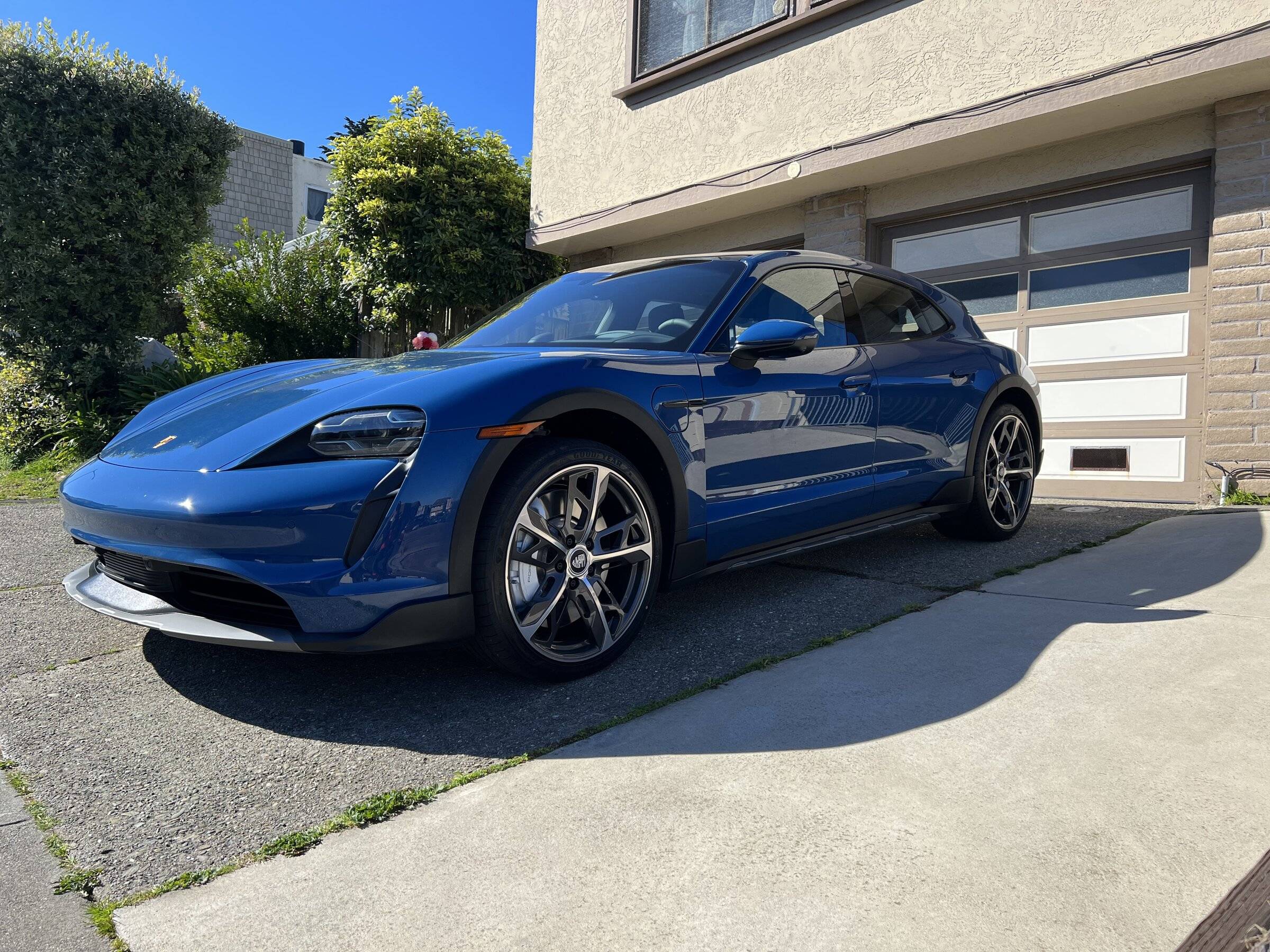 Just took home my Neptune Blue CT | TaycanForum -- Porsche Taycan ...
