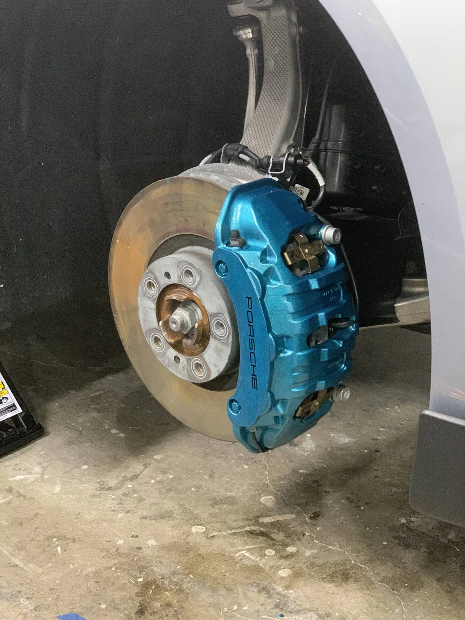 Rotiform NGO wheels and DIY painted glacier ice blue brake calipers ...