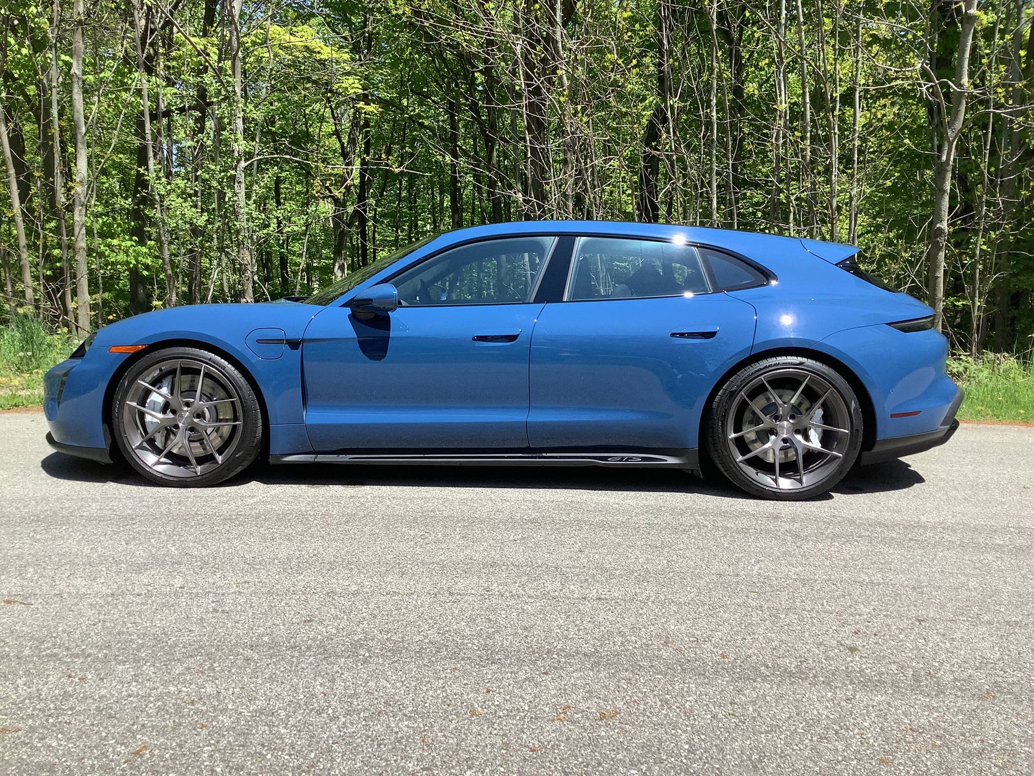 Neptune Blue GTS ST on Forgeline VX1 Wheels in Transparent Smoke ...