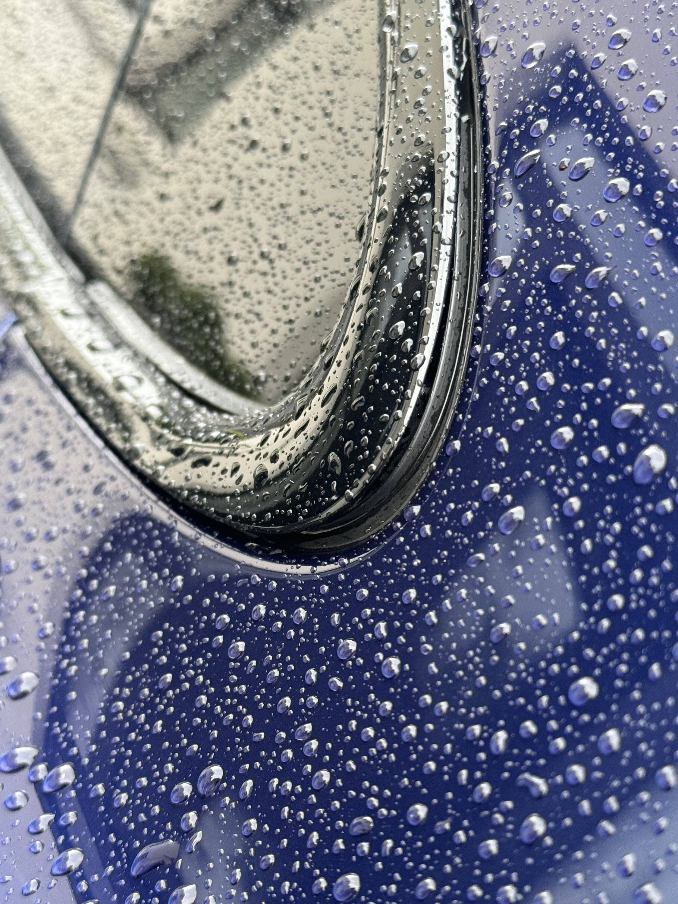 Rear window surrounds gap normal? | TaycanForum -- Porsche Taycan ...