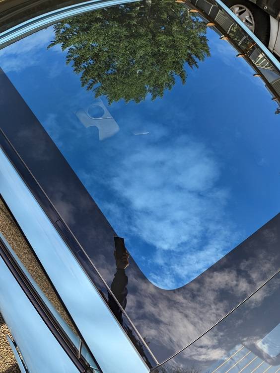 Panoramic roof with Variable Light Control (VLC) Pictures | TaycanForum ...