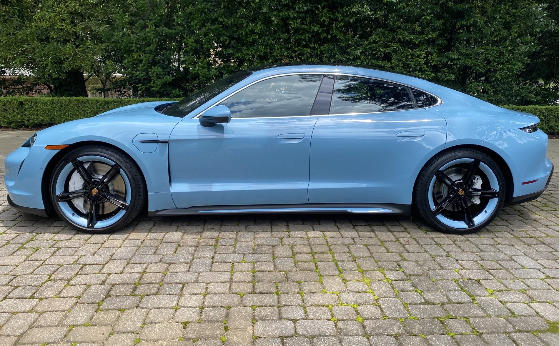 Frozen Blue Taycan, with matching Mission-E wheels and side skirt ...