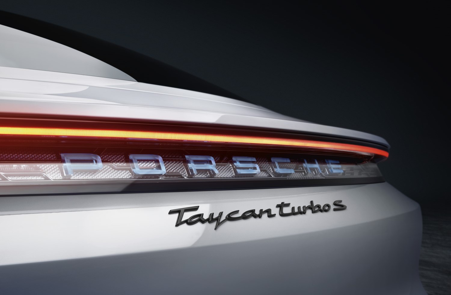 New Tequipment for Taycan: rear light bar with glacier ice blue letters ...