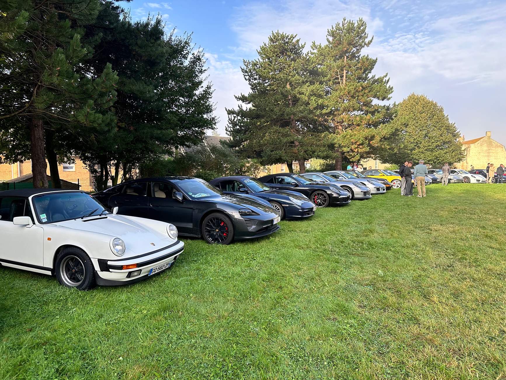 The rarest Porsche at the CH’TI Porsche club meeting… Taycan GTS ...